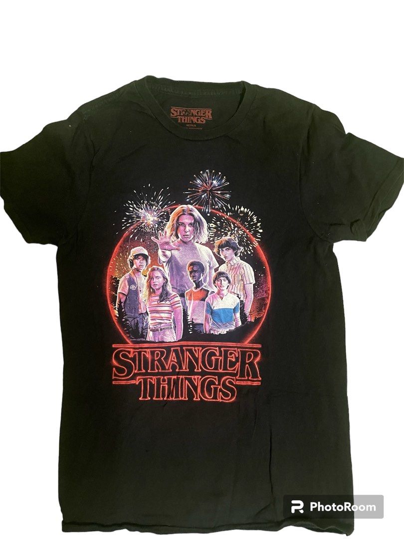 Tshirt STRANGER THINGS, Men's Fashion, Tops & Sets, Tshirts & Polo ...