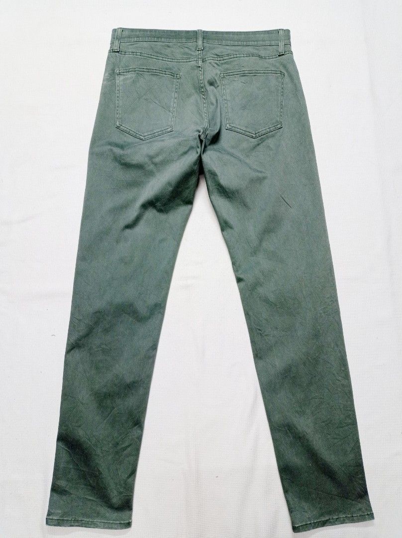Uniqlo Ultra Stretch Colour Jeans, Men's Fashion, Bottoms, Jeans on ...