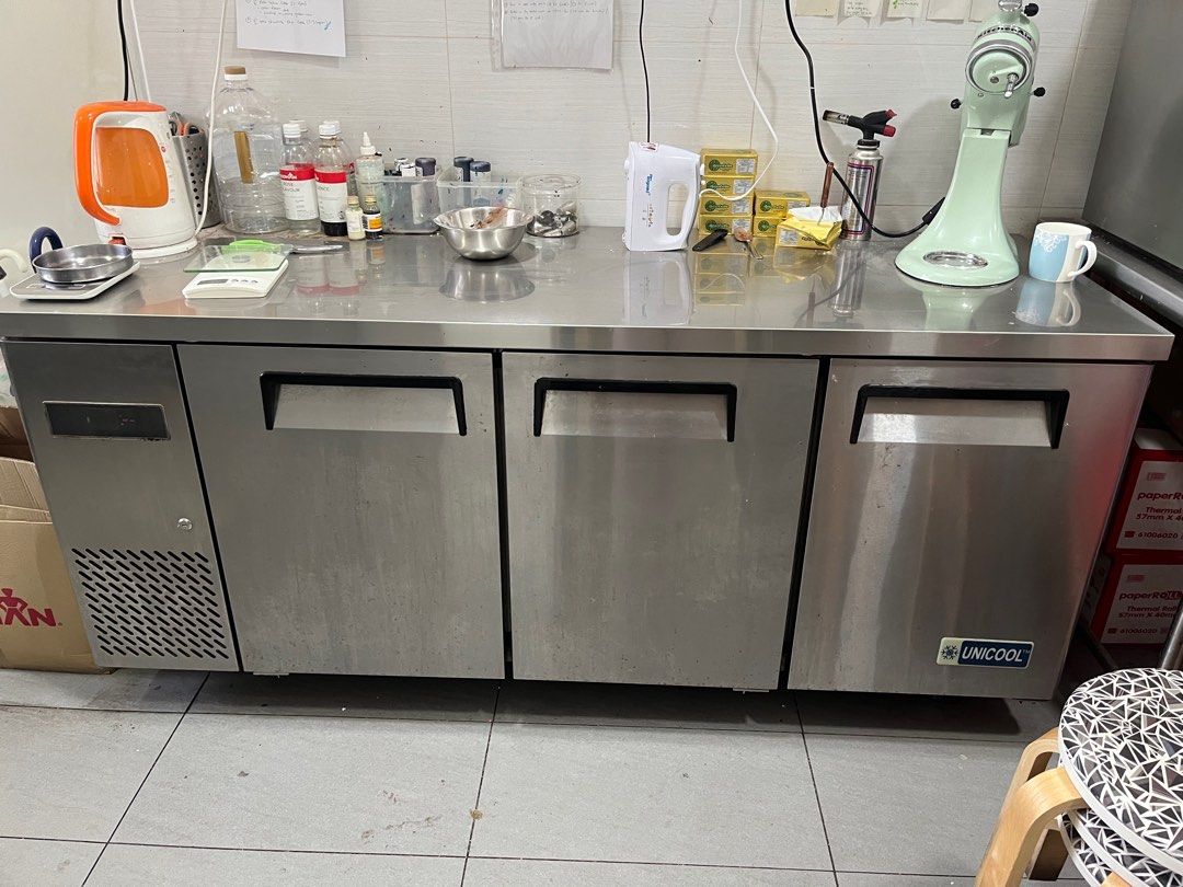 1.8m 3-Door counter top chiller, TV & Home Appliances, Kitchen ...