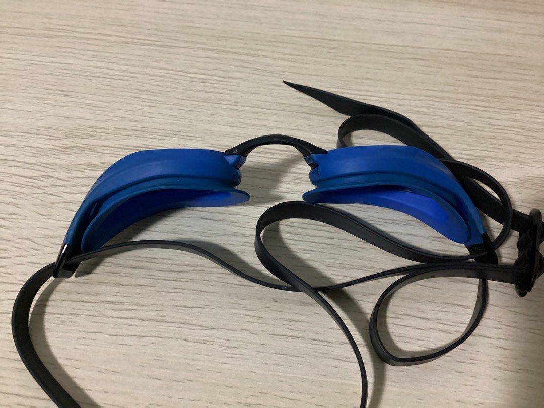 Arena Cobra Core Goggles, Sports Equipment, Sports & Games, Water ...