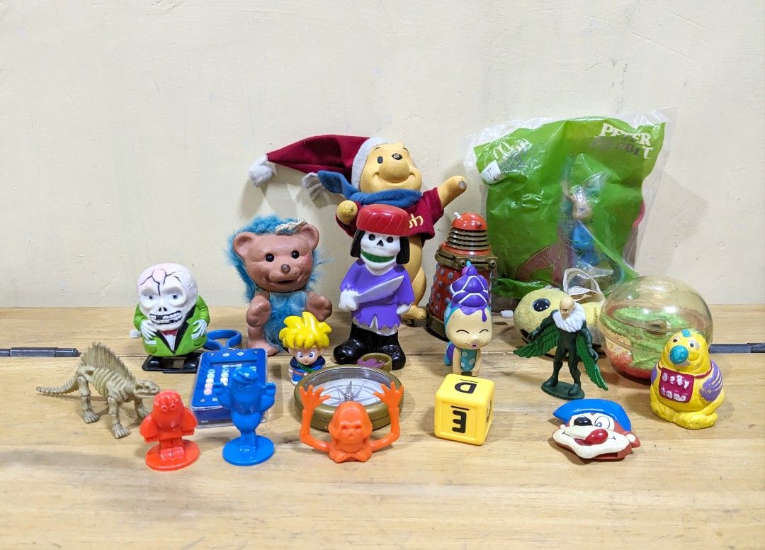 Assorted Small Toys Set, Hobbies & Toys, Toys & Games on Carousell