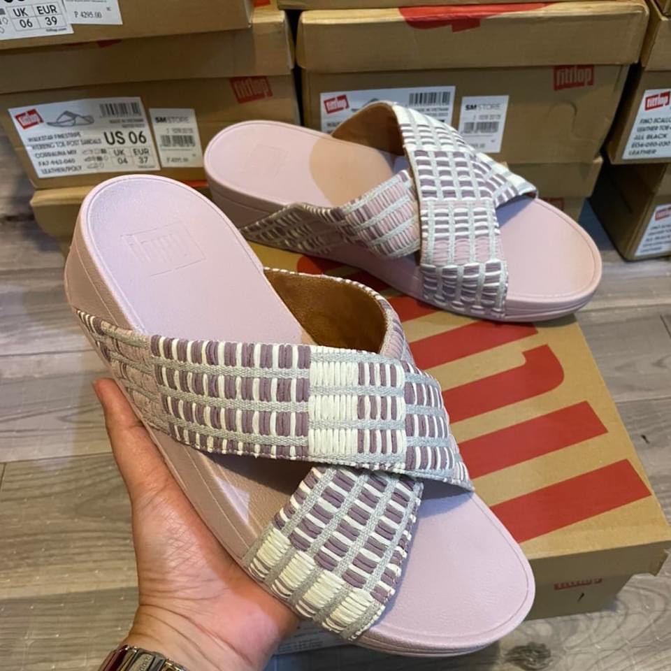 Authentic Fitflop, Women's Fashion, Footwear, Slippers and slides on ...