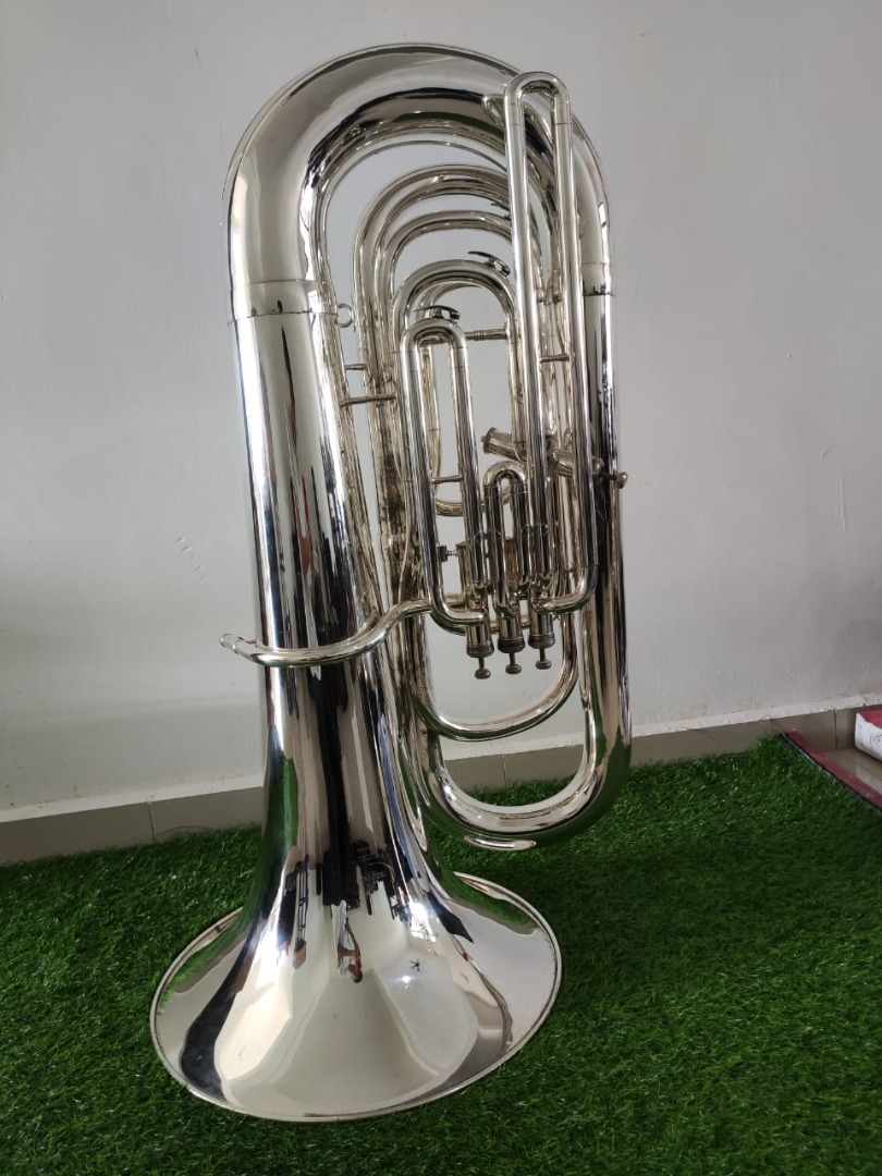 Besson BE-794 International series BBb Tuba, Hobbies & Toys, Music ...