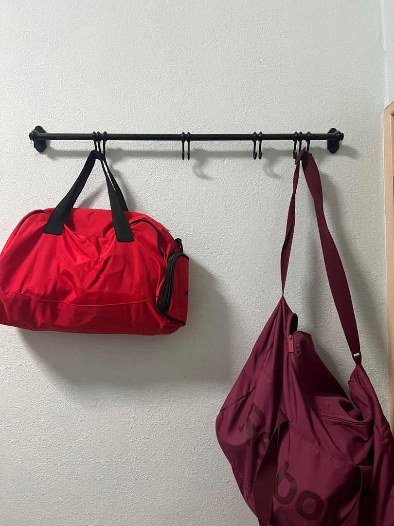 Black Movable Aluminium Rail & Hooks (40cm), Furniture & Home Living ...