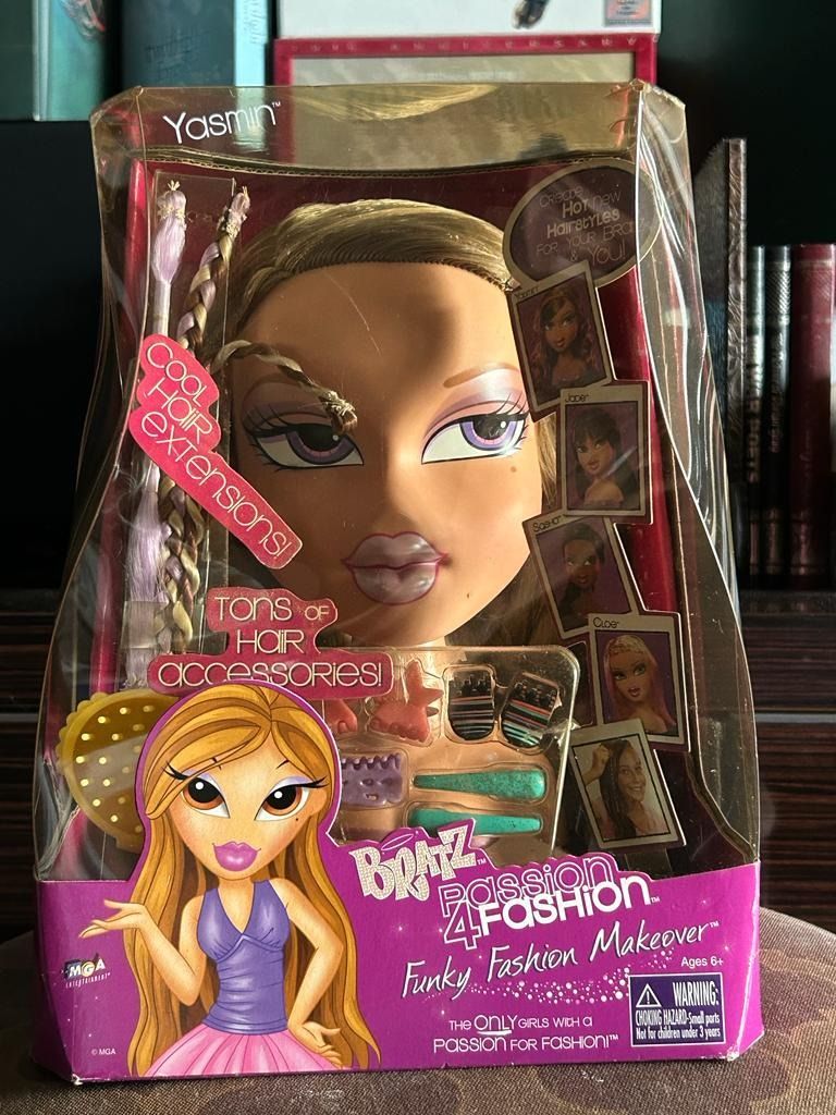BRATZ Styling Head Headz Playsets & Games, Hobbies & Toys, Toys & Games ...