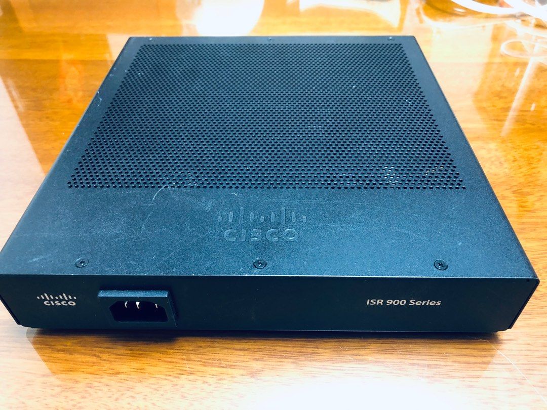 Cisco 931 Gigabit Ethernet security router, 電腦＆科技, 電腦周邊及配件, Wifi及上網相關產品 ...