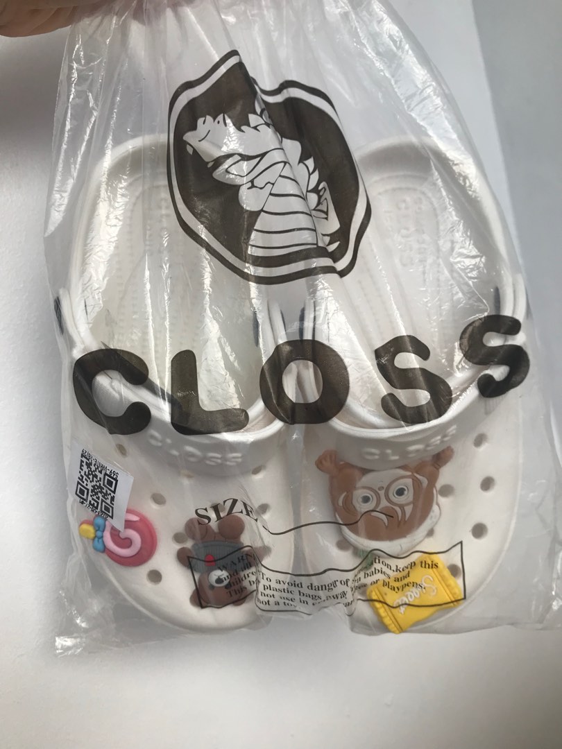 Closs/Crocs White Size 25 5 years old, Babies & Kids, Babies & Kids ...