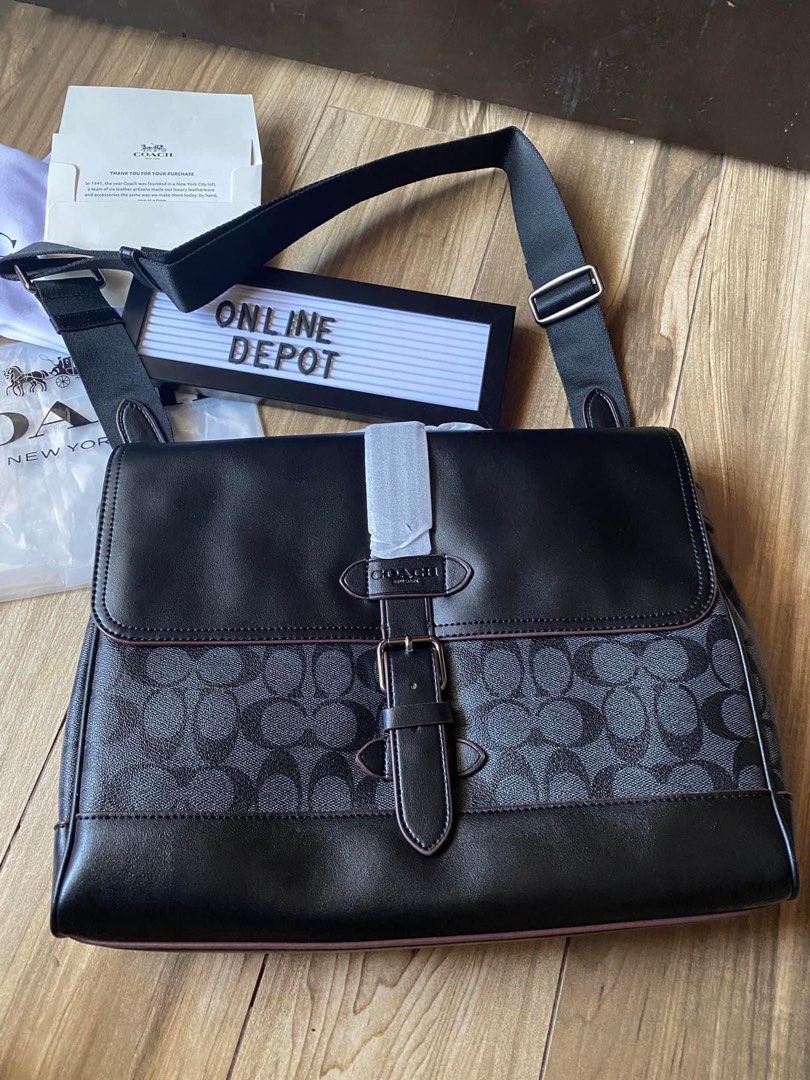 Coach hudson laptopbag, Men's Fashion, Bags, Briefcases on Carousell