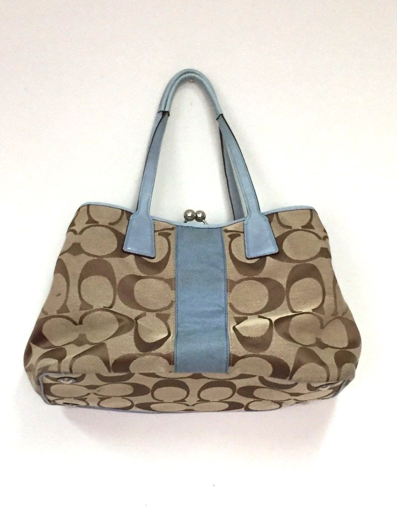 Coach signature print bag, Women's Fashion, Bags & Wallets, Shoulder ...