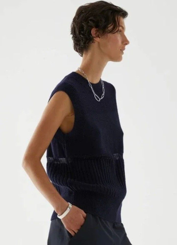 COS knit vest, Women's Fashion, Tops, Sleeveless on Carousell