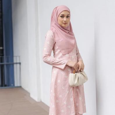 Embun Kebaya, Women's Fashion, Muslimah Fashion, Baju Kurung & sets on ...