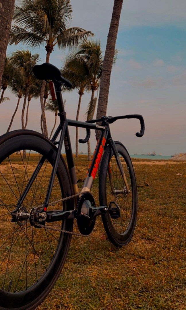 Engine 11 CritD Frameset, Sports Equipment, Bicycles & Parts, Bicycles ...