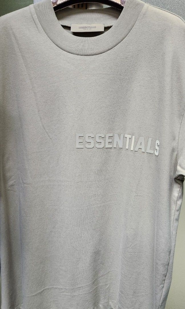 ESSENTIAL SMOKE SEAL, Men's Fashion, Tops & Sets, Tshirts & Polo Shirts ...