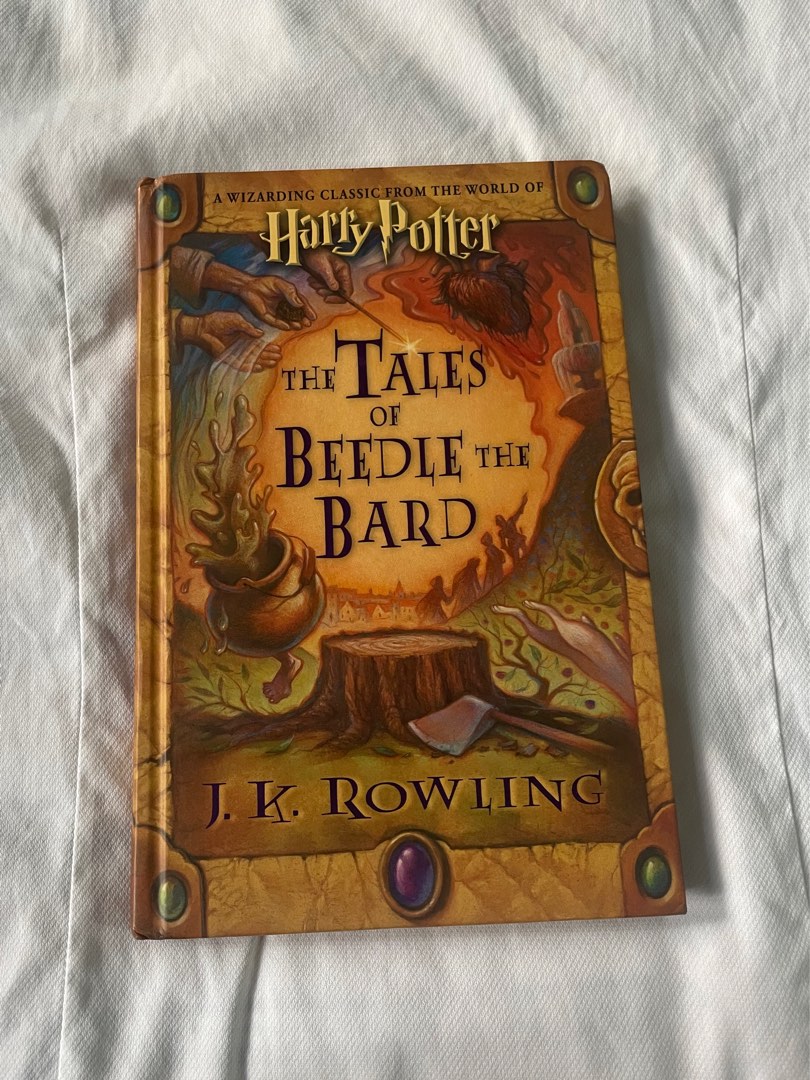 Harry Potter The Tales of Beedle the Bard, Hobbies & Toys, Books ...