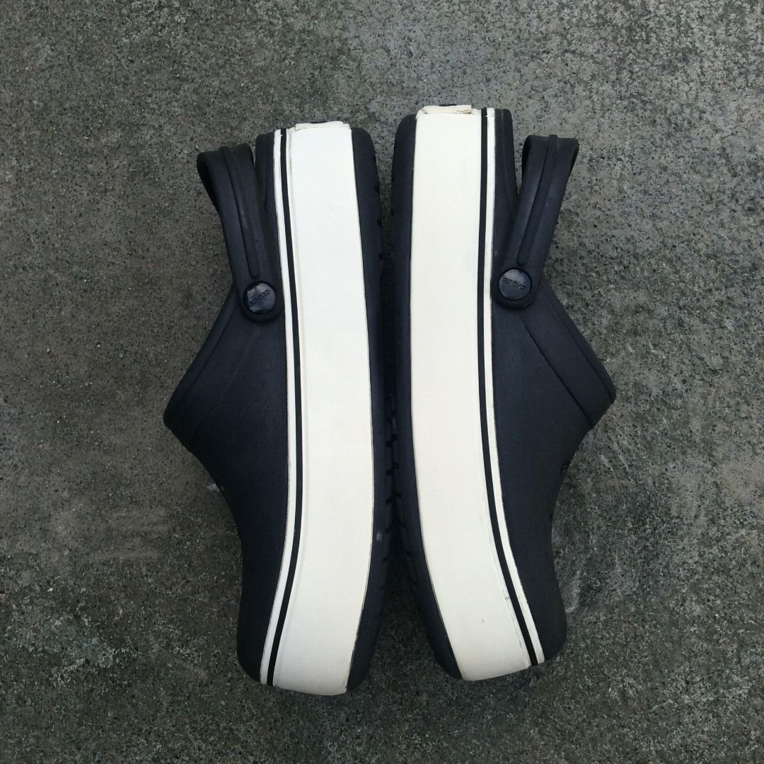 ICONIC CROCS COMFORT, Men's Fashion, Footwear, Slippers & Slides on Carousell