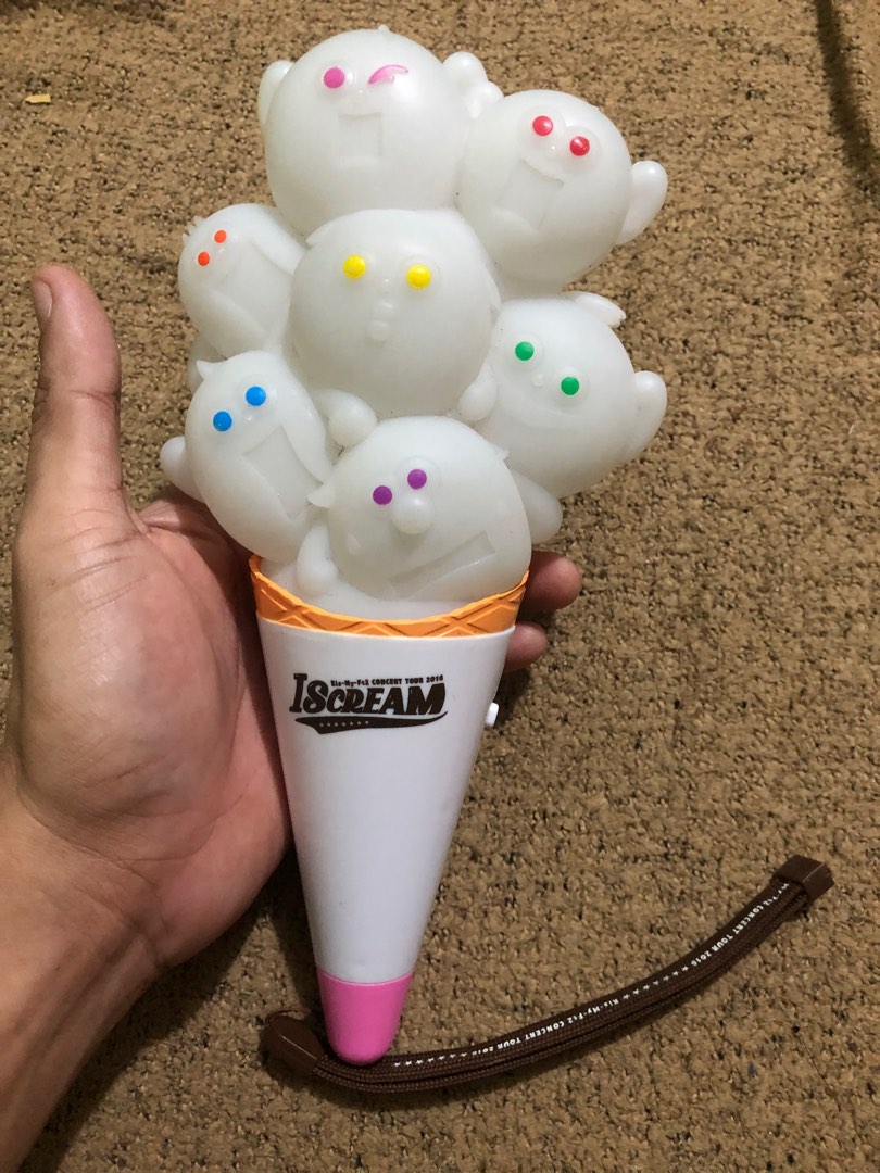 IScream light stick, Hobbies & Toys, Memorabilia & Collectibles, K-Wave on Carousell