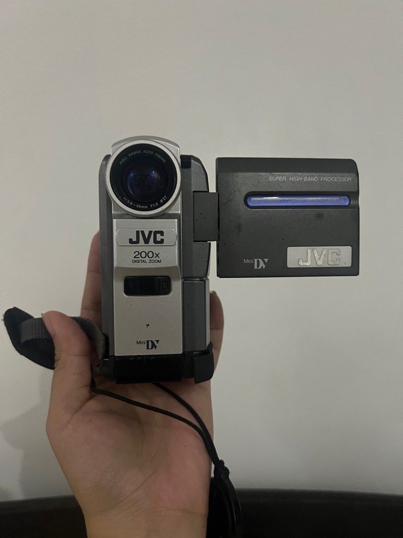 JVC MINI DV (untested for recording since no tape available for testing ...