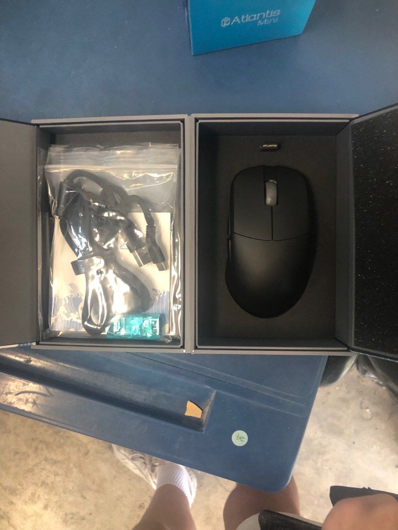 Lamzu Atlantis Mini Super light wireless gaming mouse, Computers & Tech ...
