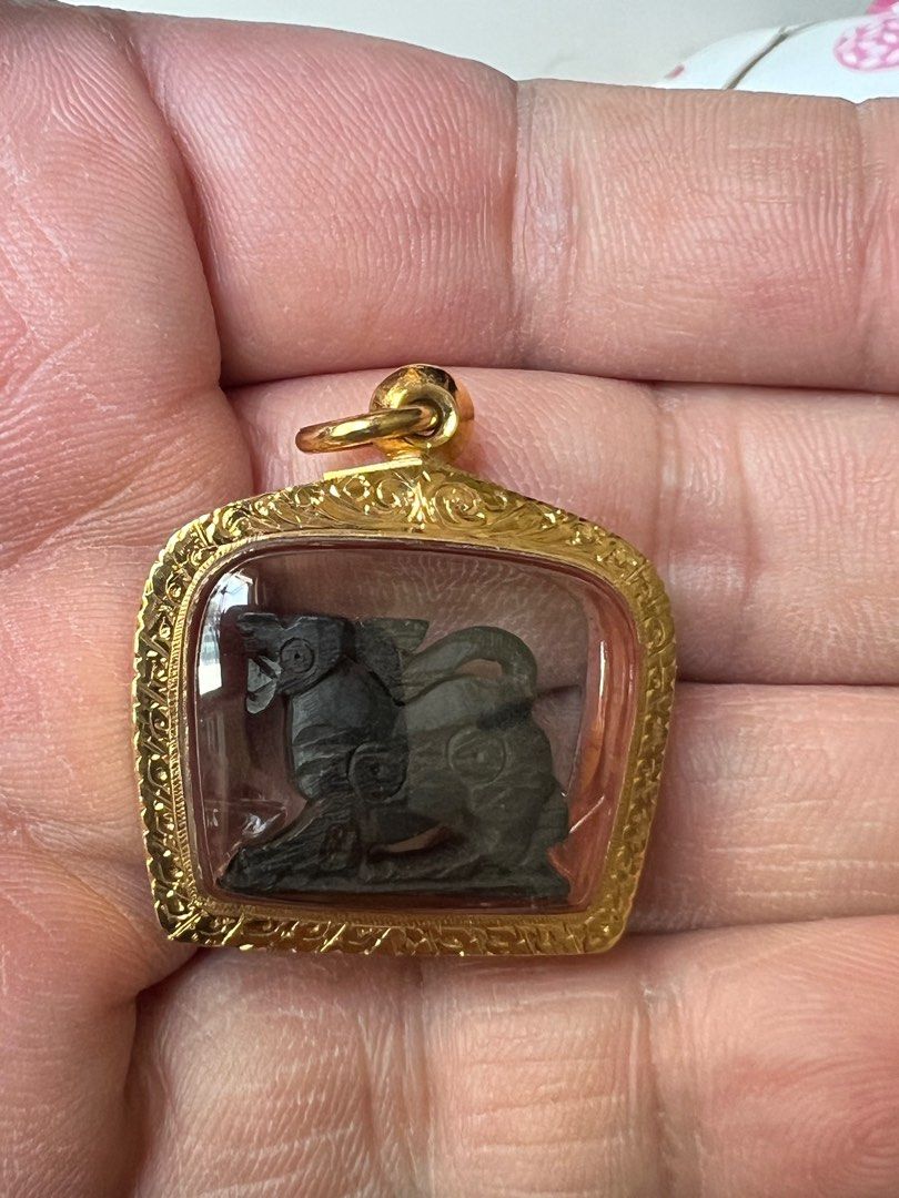 Lp Hom Wat Chakmak Singha, Hobbies & Toys, Memorabilia & Collectibles ...