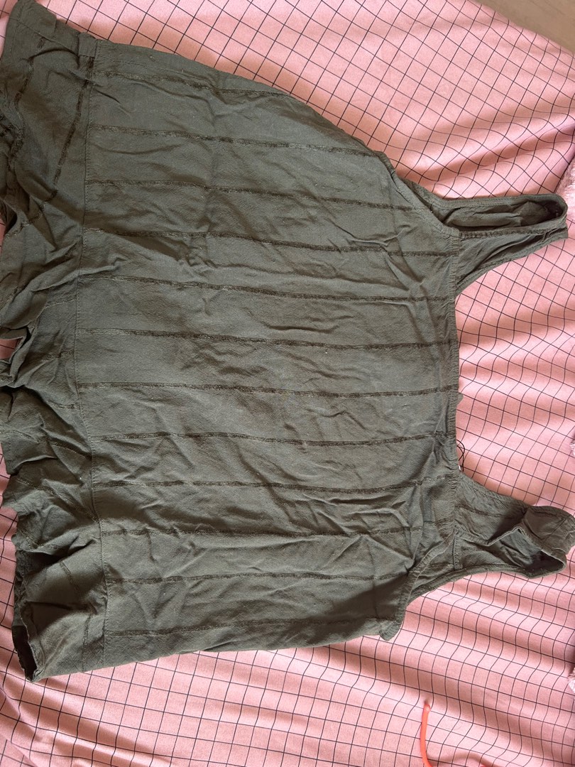 Mango Army Green Top, Women's Fashion, Tops, Sleeveless on Carousell