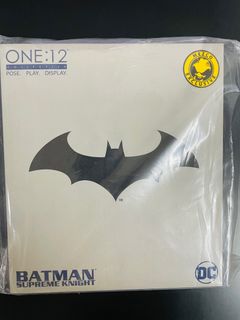 Bundle Mafex Batman The Dark Knight, Hobbies & Toys, Toys & Games on ...