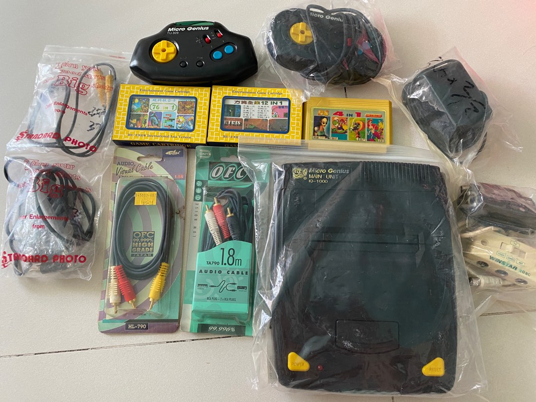 Micro Genius Retro Game Console with Controllers, Hobbies & Toys, Toys ...