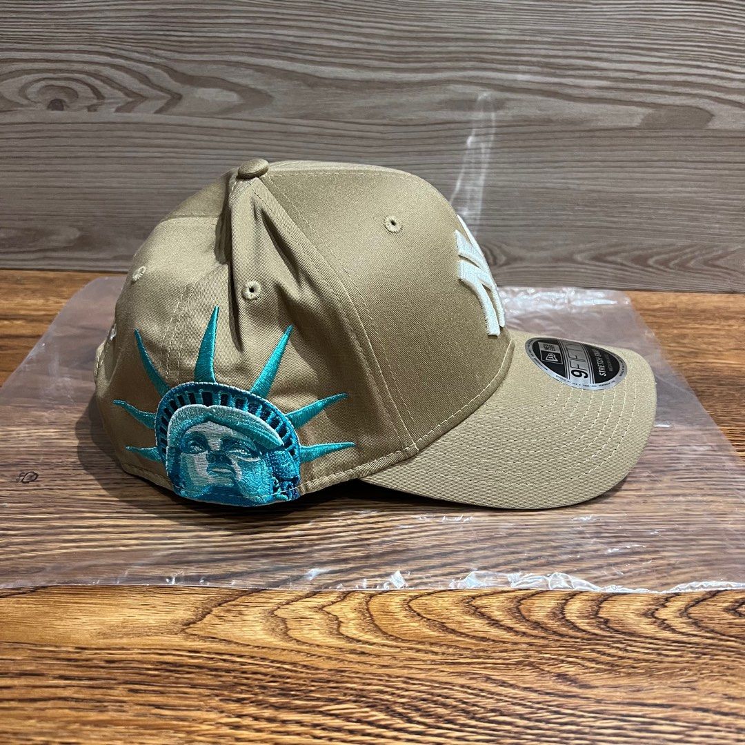 New Era Yankees MLB Cooperstown Statue of Liberty Khaki 9FIFTY Stretch ...