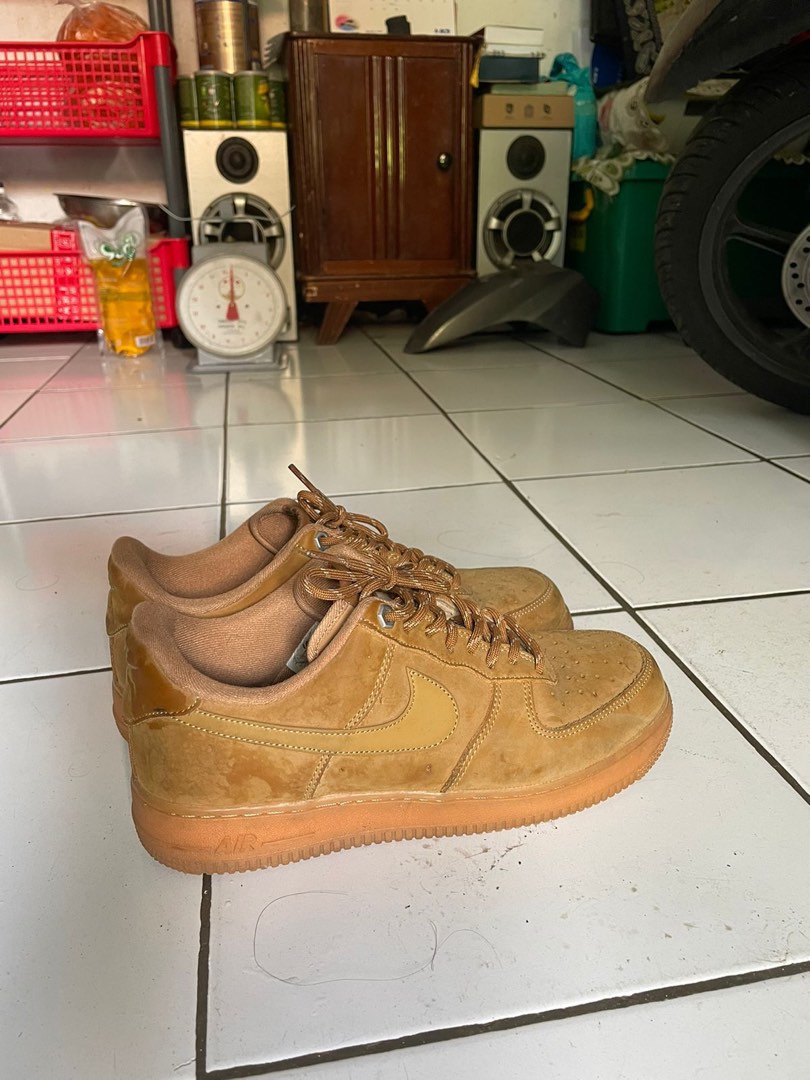 Nike Air Force 1 07 WB Flax Wheat Gum Light Brown, Fesyen Pria, Sepatu ...