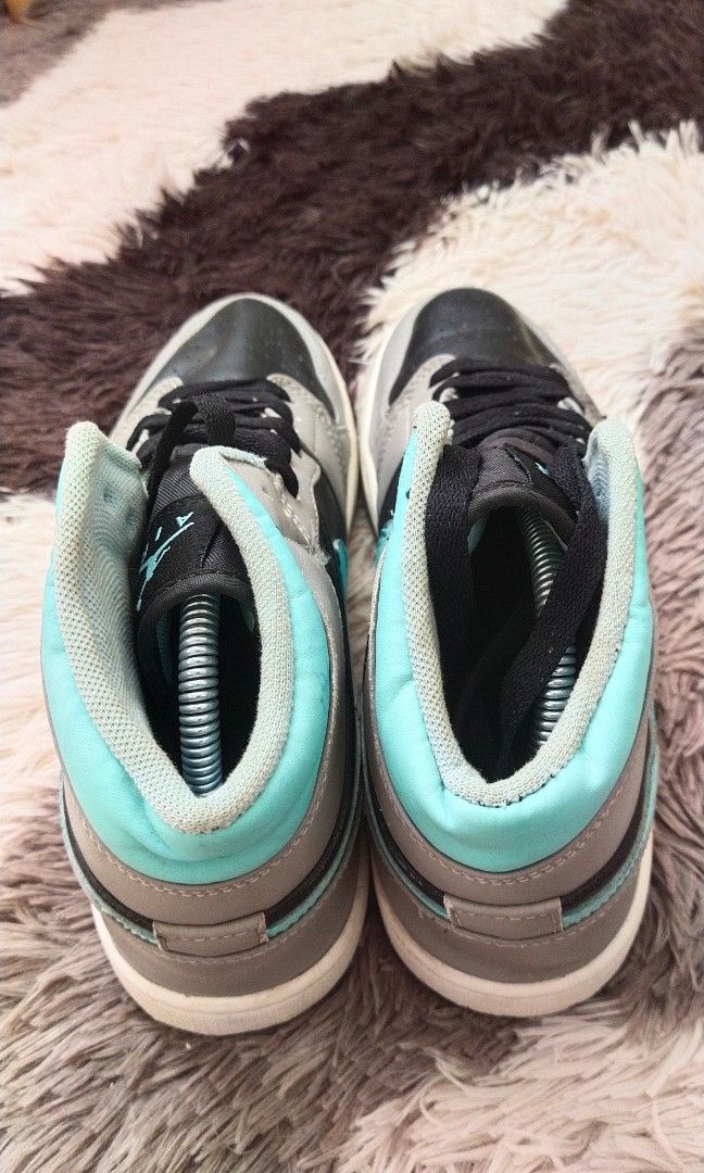 Nike Air Jordan High Blue Ocean, Fesyen Pria, Sepatu , Sneakers di ...