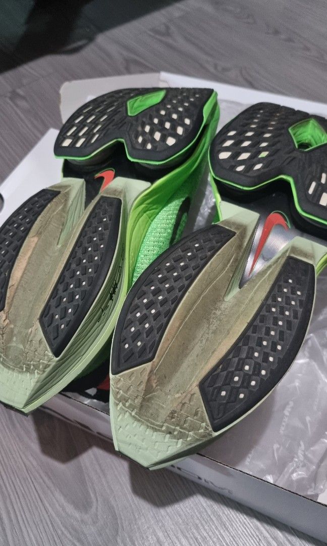 NIKE Alphafly Next%2 Ekiden, Men's Fashion, Footwear, Sneakers on Carousell