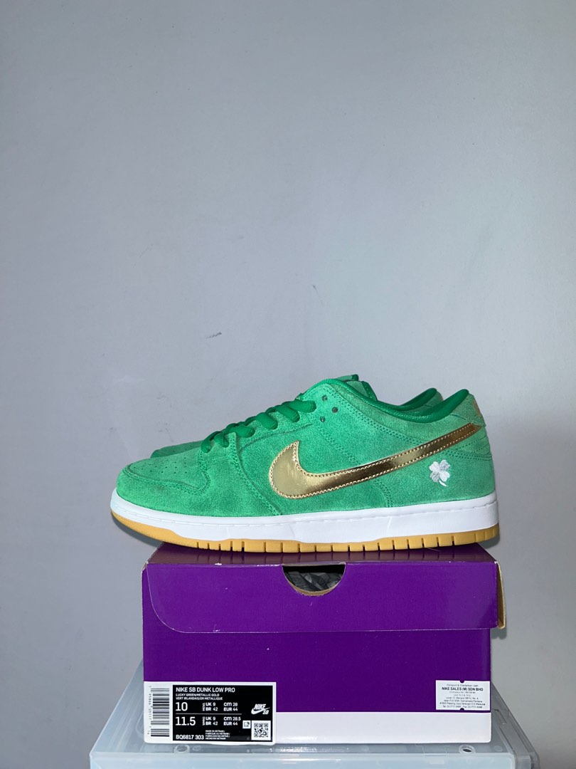 Nike Dunk Low SB St Patrick Day, Men's Fashion, Footwear, Sneakers on ...