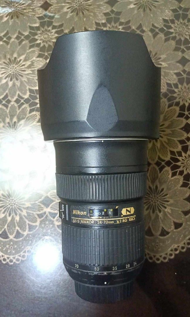 Nikon d750. 192k shutter count 35k lens 24/70 2.8 nano coated pang full ...