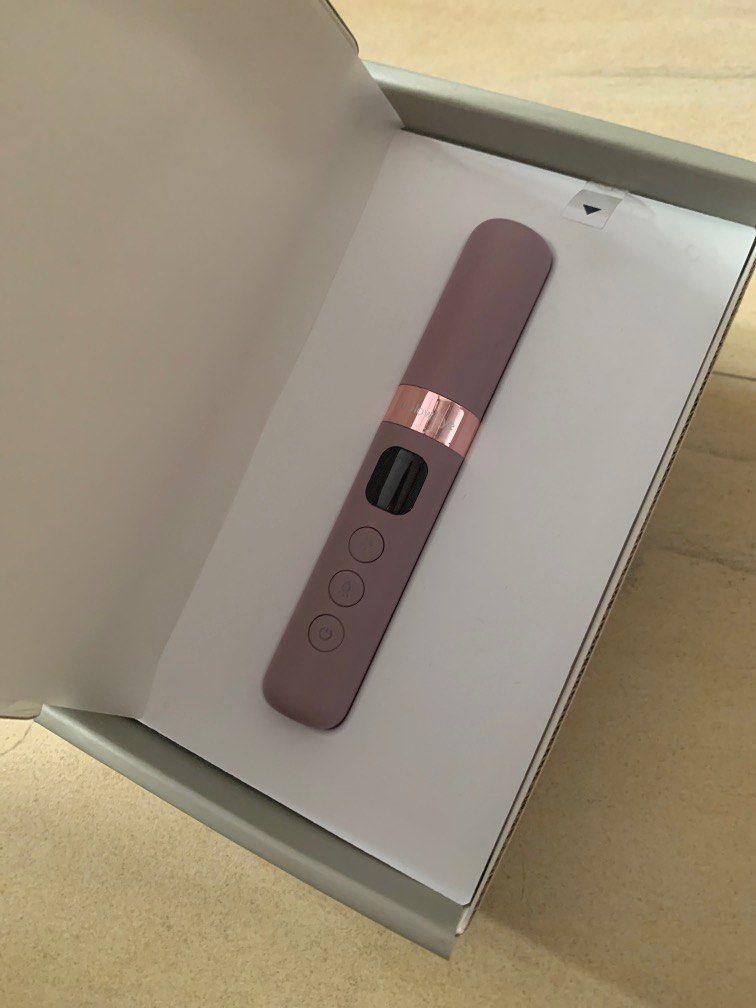 OSIM uGlow Eye, Beauty & Personal Care, Face, Face Care on Carousell