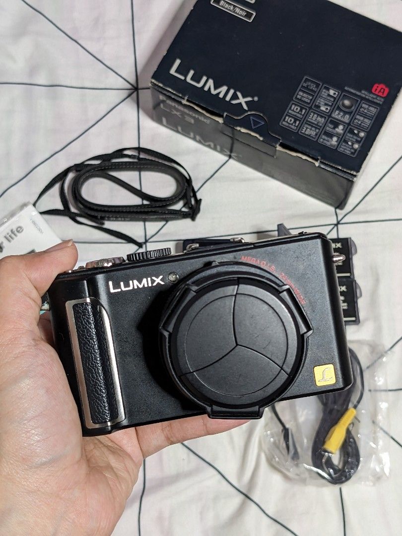 Panasonic Lumix LX3, Photography, Cameras on Carousell