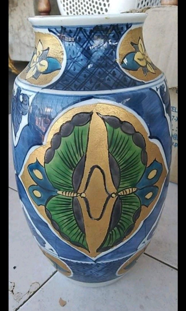 Pasu retro dan antik, Hobbies & Toys, Collectibles & Memorabilia ...