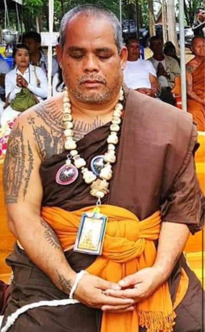 Pim Yai hand made phra KHun paen Kruba Phai Wan Wat Banrai Khok Sung B ...