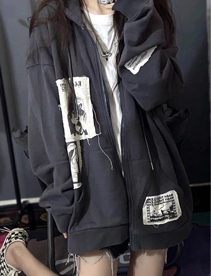 PO | acubi y2k uzzlang vintage trendy retro grunge streetwear dark grey ...