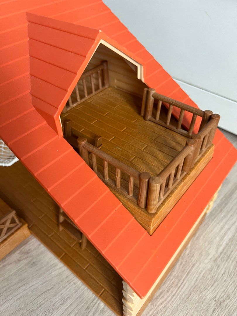 RARE Sylvanian Families Log Cabin, Hobbies & Toys, Collectibles ...