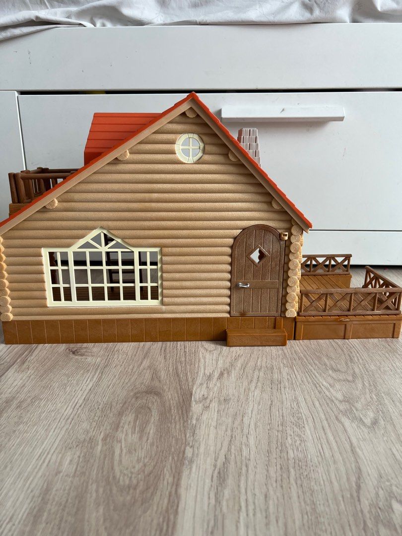 RARE Sylvanian Families Log Cabin, Hobbies & Toys, Collectibles ...