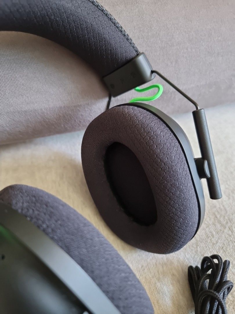RAZER HEADPHONES, Audio, Headphones & Headsets on Carousell