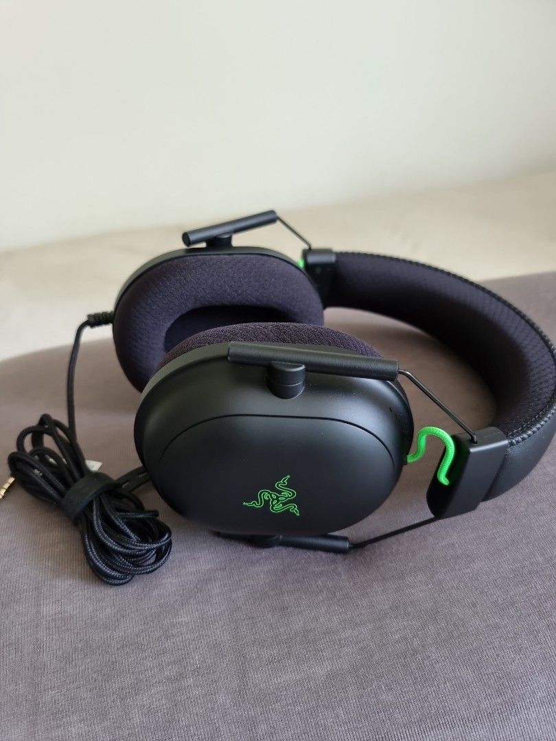 RAZER HEADPHONES, Audio, Headphones & Headsets on Carousell