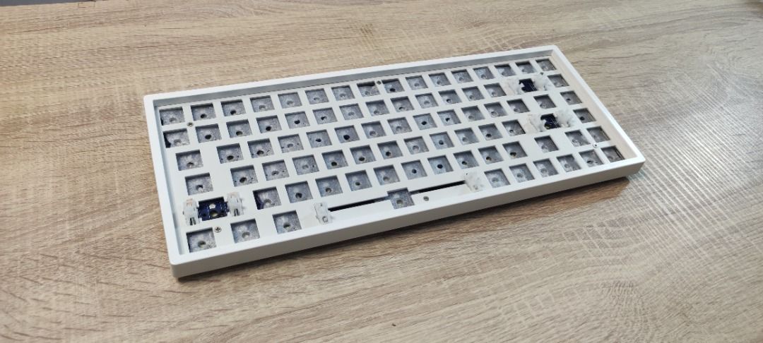 Royal Kludge RK84 Pro Mod Barebone Gaming Keyboard Dongle Wireless ...