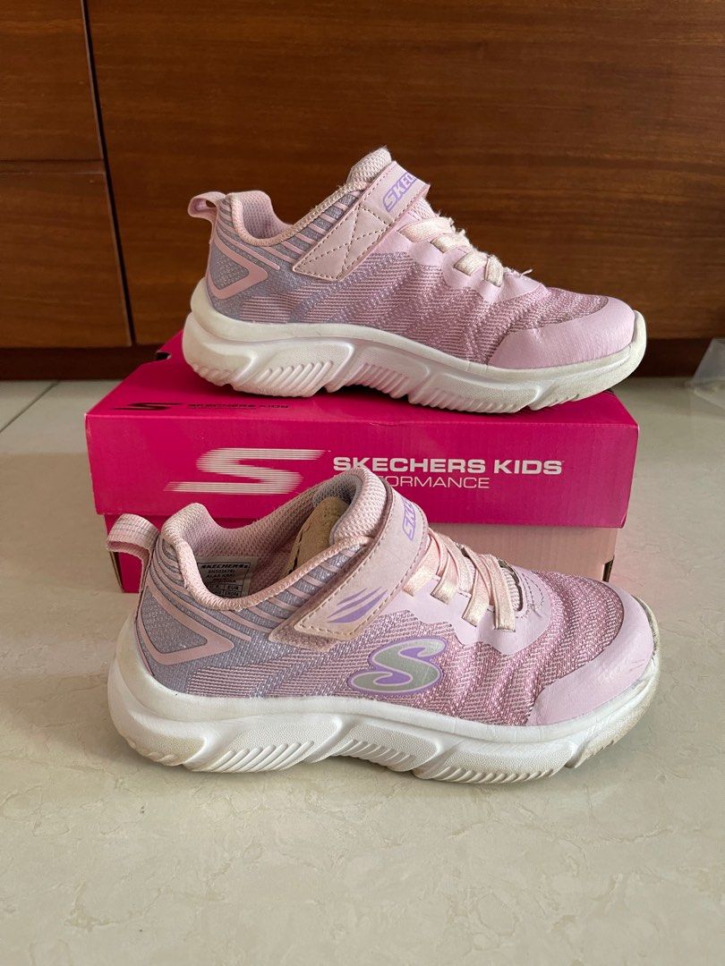 Skechers Girl Pink Sneakers Shoe, Bayi & Anak, Baju Anak Perempuan, 4 ...
