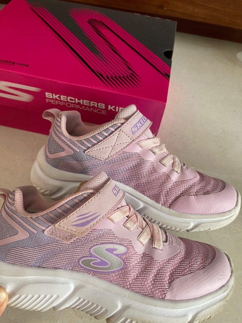 Skechers Girl Pink Sneakers Shoe, Bayi & Anak, Baju Anak Perempuan, 4 ...