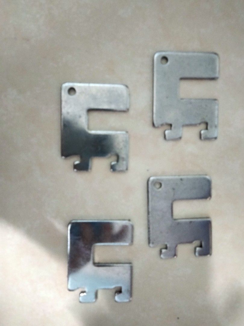 Squre bar bracket, Furniture & Home Living, Home Improvement ...