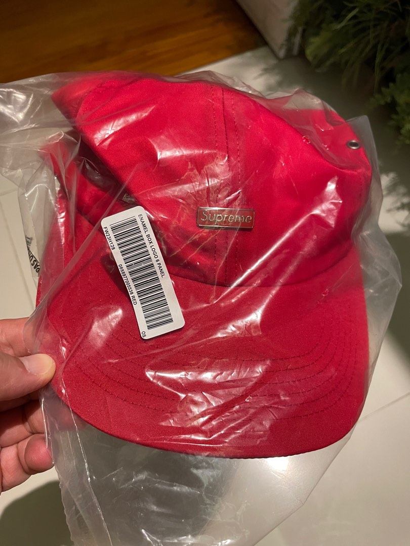 Supreme Enamel Box logo 6 panel cap in red, Men's Fashion, Watches ...