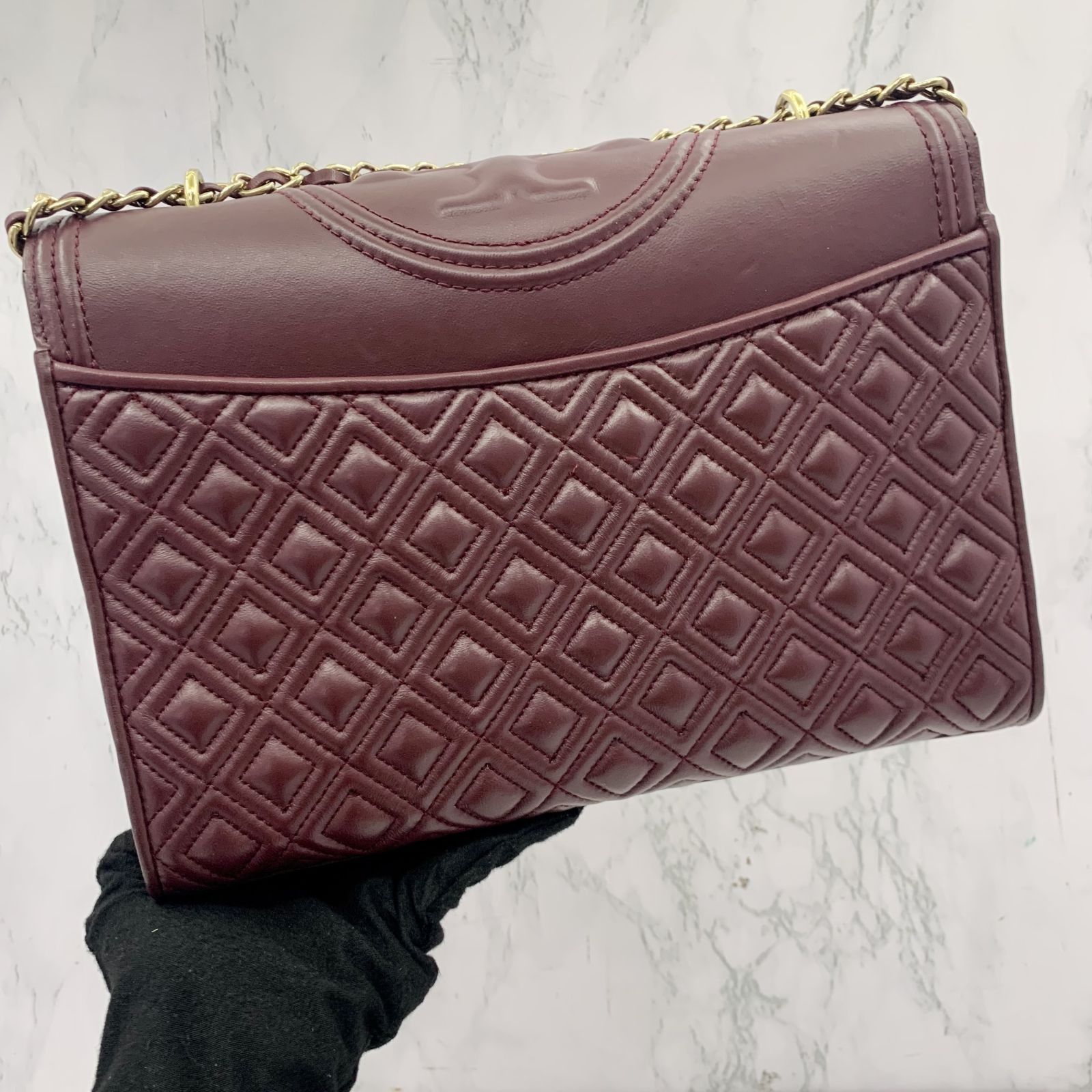 TORY BURCH MAROON CHAIN SHOULDER BAG 237031113 WE, Luxury, Bags ...
