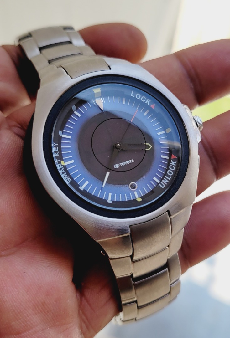 Toyota Smart Key Watch Titanium, Men's Fashion, Watches & Accessories ...