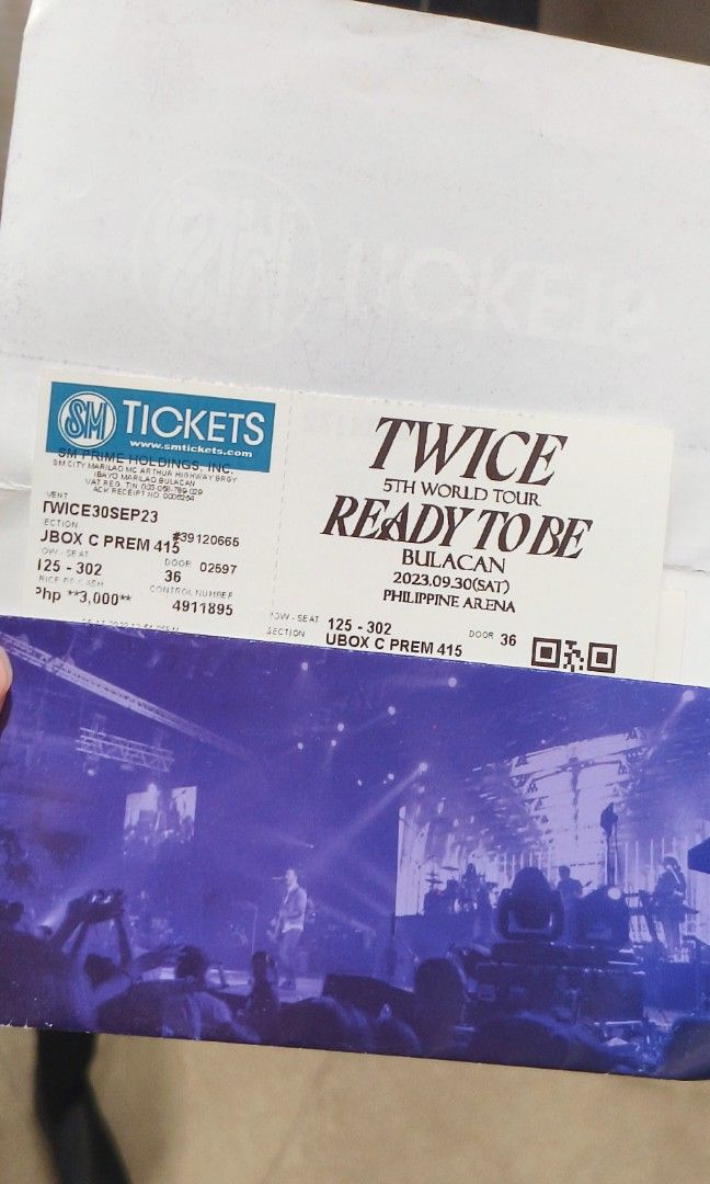 Twice ticket Day 1, Tickets & Vouchers, Event Tickets on Carousell