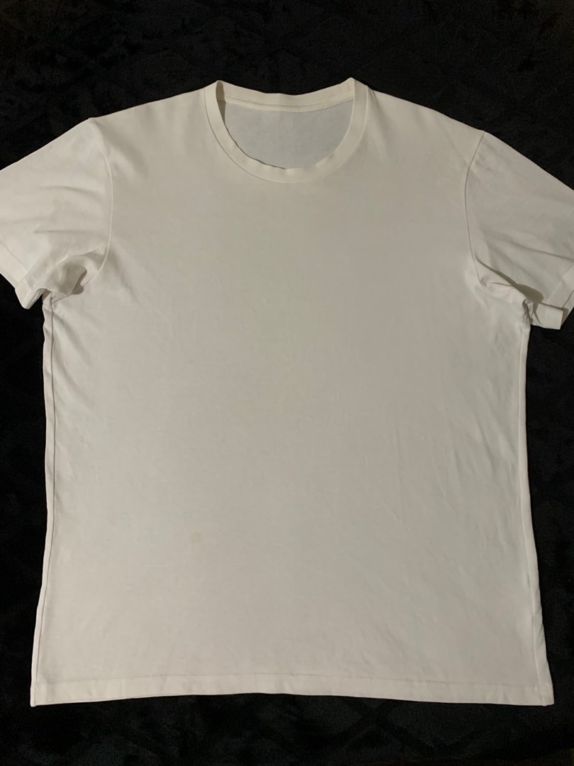 Uniqlo Dry Crew Nexk Mens Fashion Tops And Sets Tshirts And Polo Shirts On Carousell